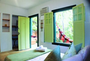 Suite (2) | Vista do quarto