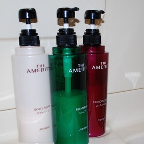 Chuveiro/banheira combinados, banheira de imersão