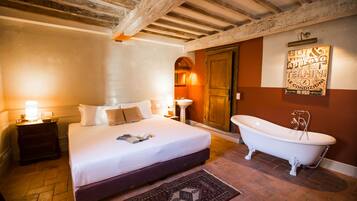 Quarto casal luxo | Frigobar, cofres nos quartos, quartos à prova de som, Wi-Fi de cortesia