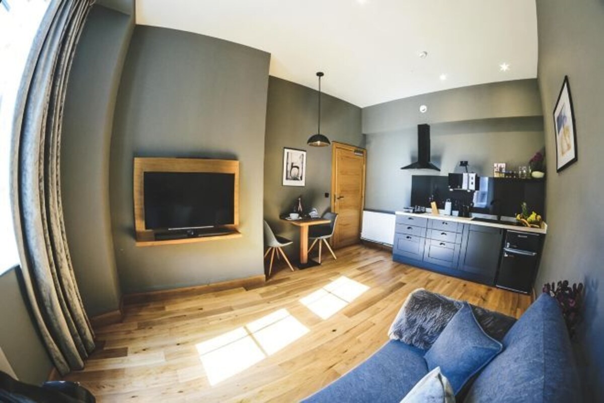 Two double bedroom