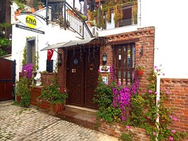 Entrada do alojamento
