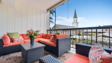 Apartamento em Condomínio Fechado, 1 cama queen-size e sofá-cama (Kona Plaza#217) | Terrenos do alojamento