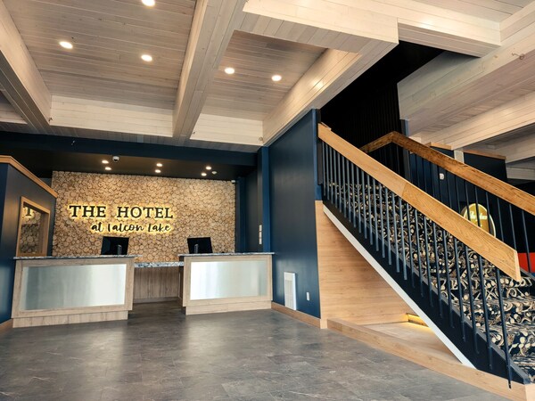 The Hotel At Falcon Lake