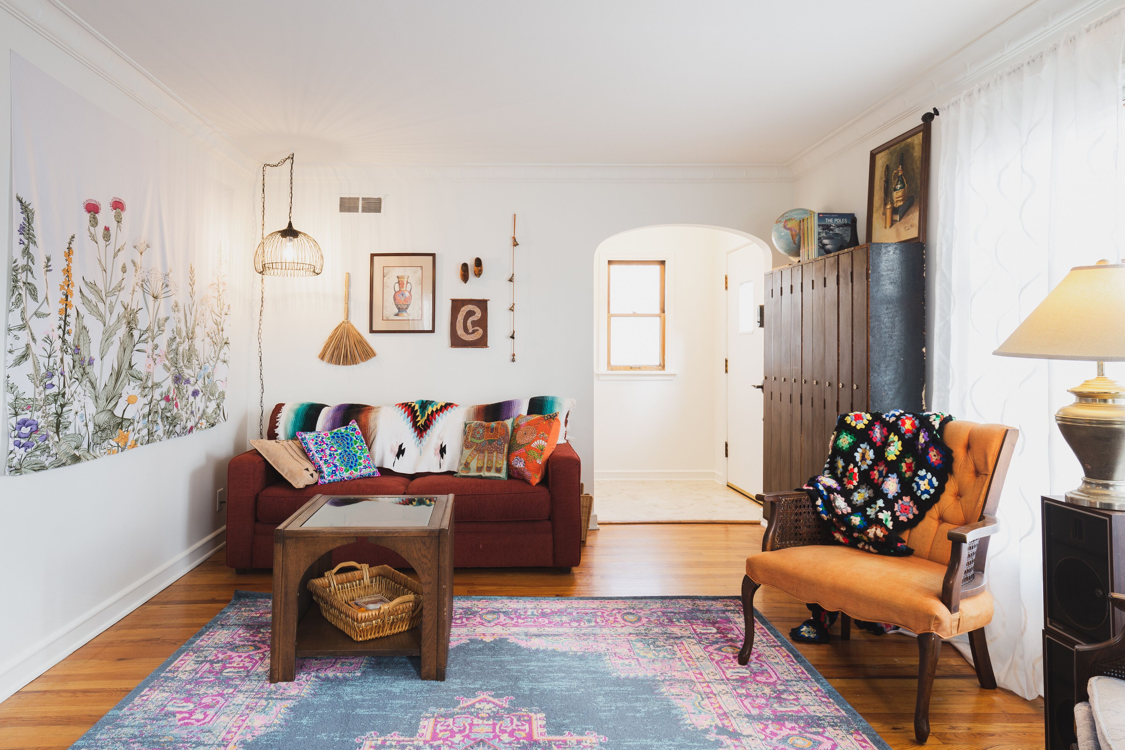 Cozy Bungalow With A Unique Style For An Extra Special Stay! - Milwaukee, WI