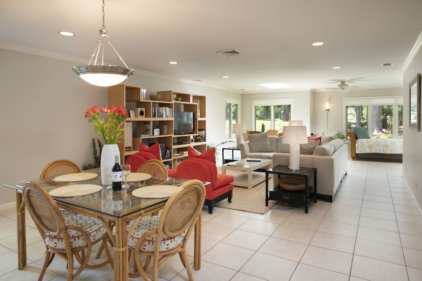 シーパイン、ゴルフビュー、2台の無料自転車、ペット可 - ダウーファスキー・アイランド, SC