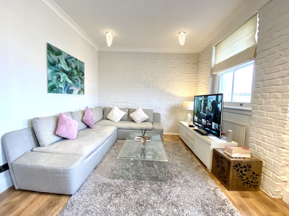 *Unique Flat In South Kensington / Super King Bed* - Chelsea