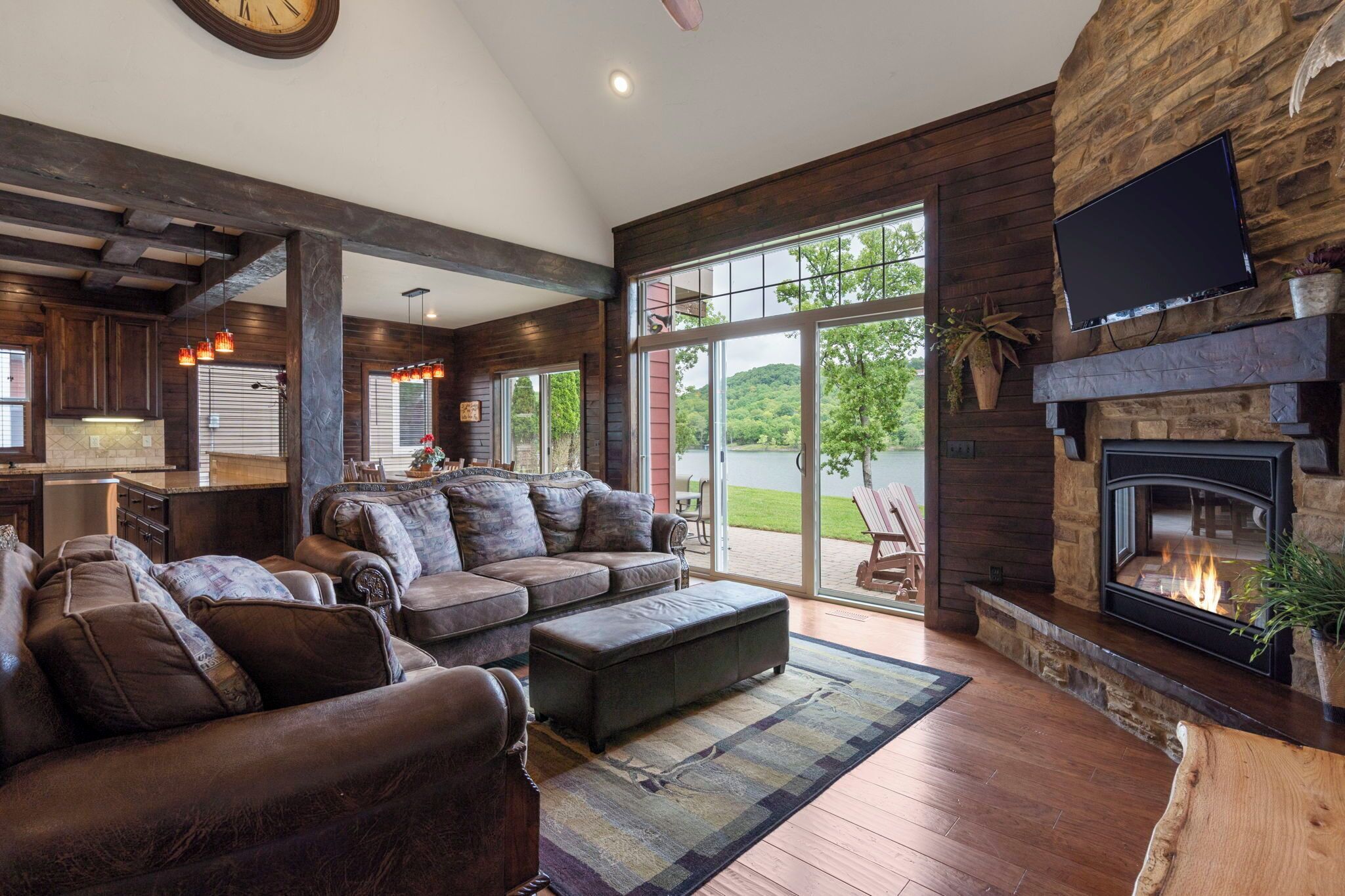 Πολυτελής βίλα λίμνη ~ καταπληκτική θέα ~ 2 πισίνες ~ δωρεάν ανέσεις Resort ~ Dock ~ καγιάκ - Kimberling City, MO