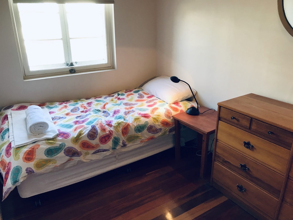 Criterion Cottage - An Oldie But A Goldie. Pet Friendly - Inside - Robe