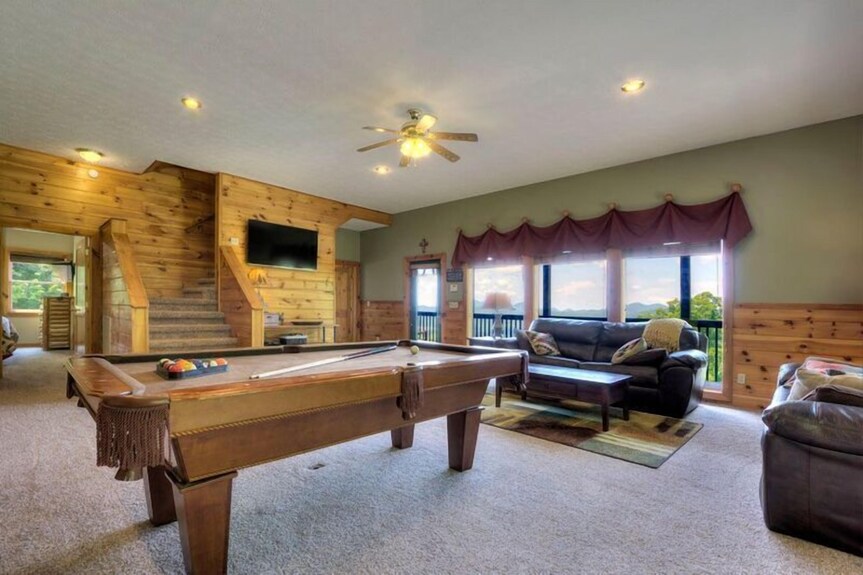 Breathtaking Views Await You And Your Family. - Townsend, TN