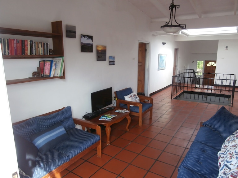 Casa Clara - The Perfect Place For A Family/group Of Friends To Gather & Relax - Tobago