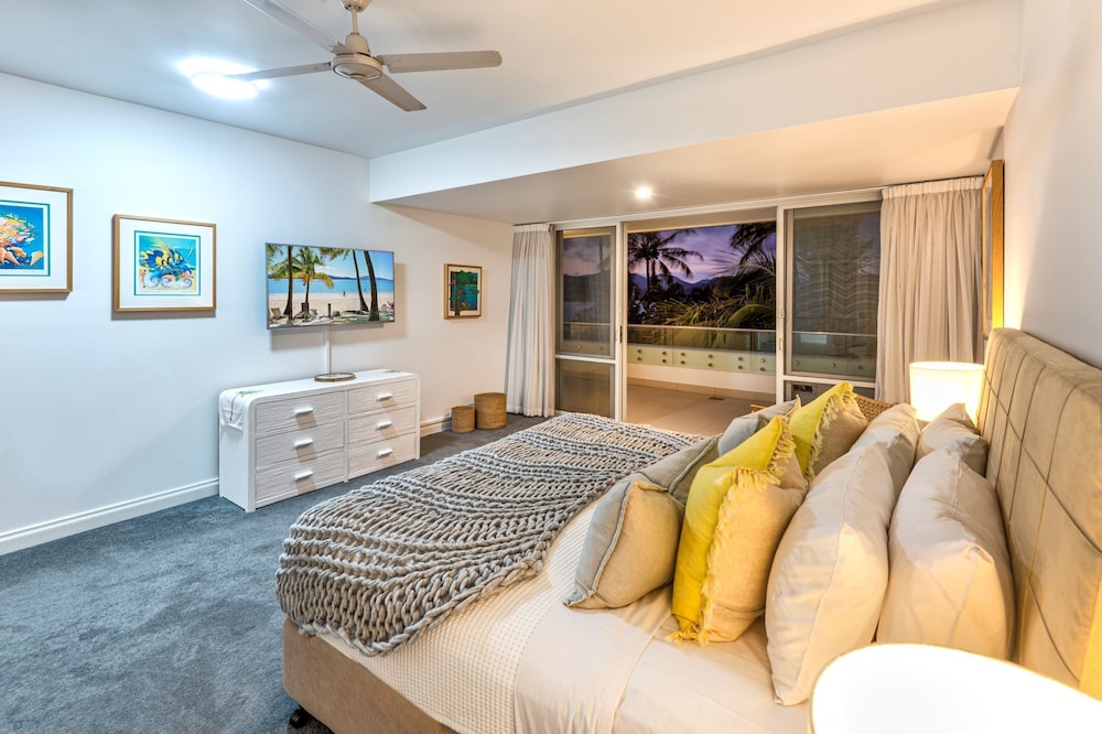 2 Bedroom Oceanview Apartment With Golf Buggy - Hamilton Island