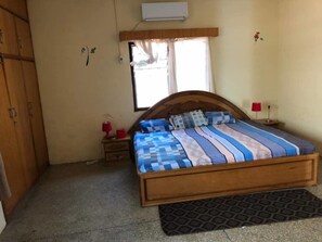 Casa | 3 quartos, ferro/tábua de engomar, Wi-fi grátis 