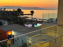 Executive Double with Partial Sea View | Vista do quarto