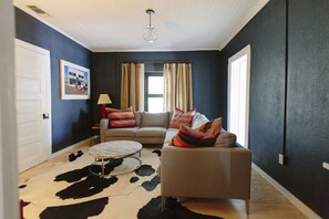 Love House at Corte del Norte - Marfa | Vrbo