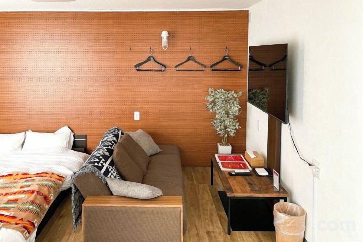 2 quartos, Wi-fi grátis, roupa de cama fornecida 