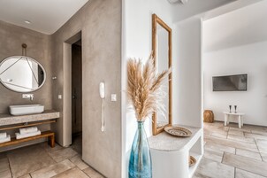 Suite Signature, piscina privativa, vista para o mar | 1 quarto, minibar, cofre no quarto, secretária 