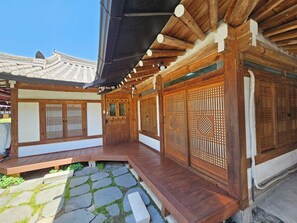 Fachada da propriedade