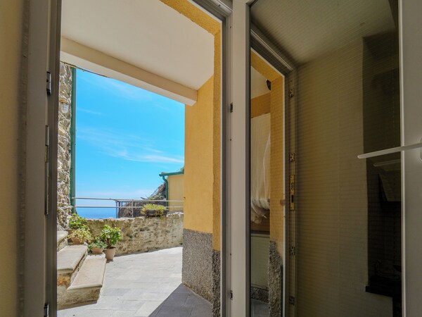 Ventu De Ma Studios And Rooms - Vernazza