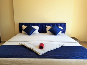 Quarto Duplo Standard, 1 cama queen-size, Vista para a cidade | 1 quarto, quartos insonorizados 