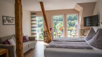 Quarto Duplo Comfort, casa de banho privativa | Comodidade do quarto