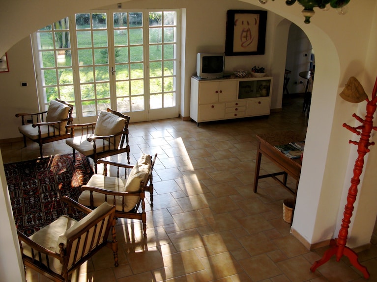 Perfecto Para Visitar Roma Y Sus Alrededores - Ardea