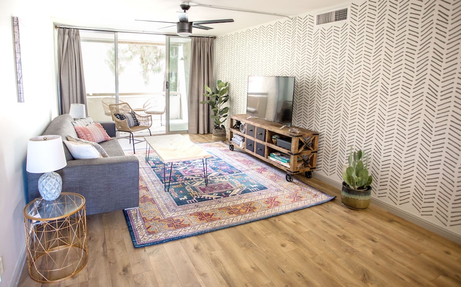 デザートモダンオールドタウンオアシス|新鮮なリノベーション! |レストラン&バーまで歩く - アリゾナ州