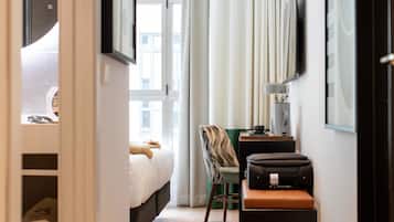 1 quarto, minibar, cofre no quarto, secretária