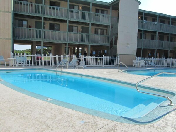 Las Palmas 224 2 Bedroom Condo By Redawning - Gulf Shores, AL