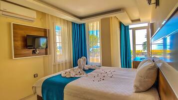 Quarto casal, vista para o mar | 1 quarto, escrivaninha, cortinas blackout, quartos à prova de som