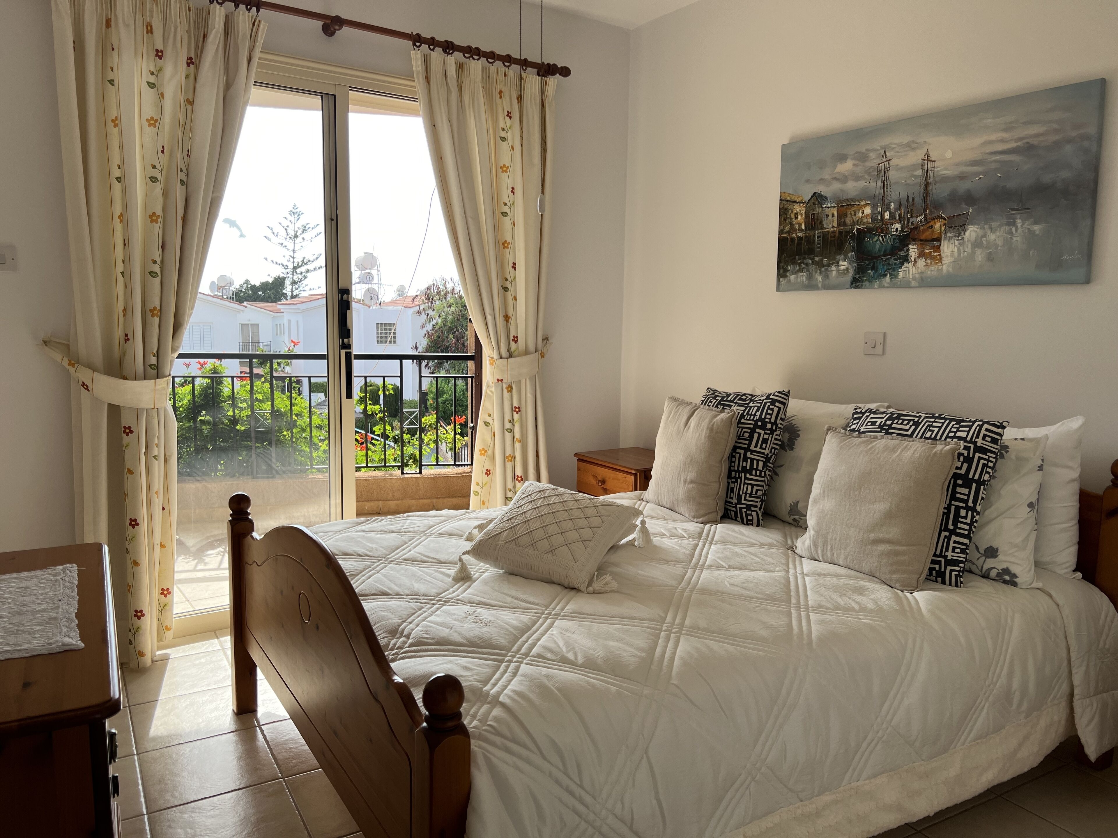 Townhouse With Pool - Paphos