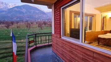 Quarto Duplo Royal, 1 cama king-size, vista para a montanha | Varanda