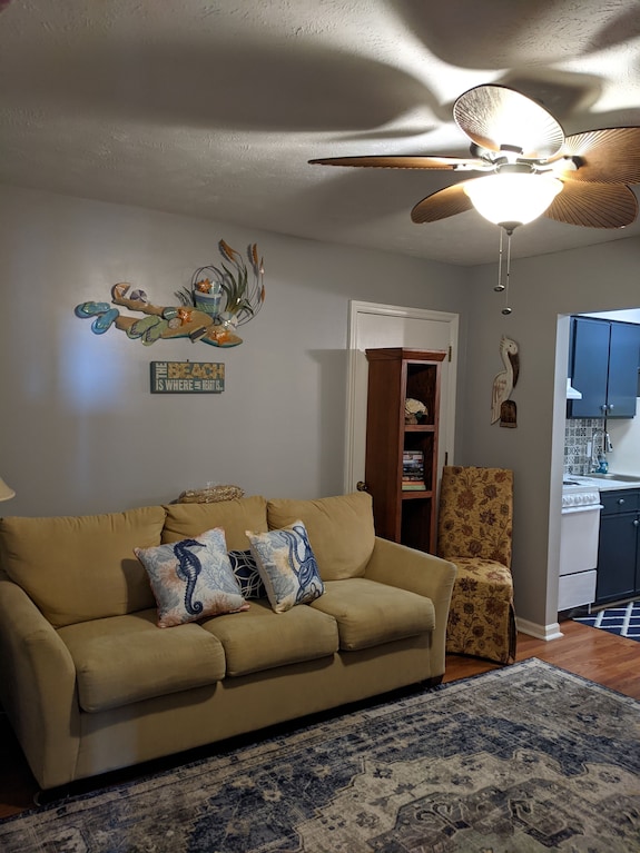 Amazing Beach Condo! Discounted Rates With Views Of The Beach And Inlet - Murrells Inlet, SC