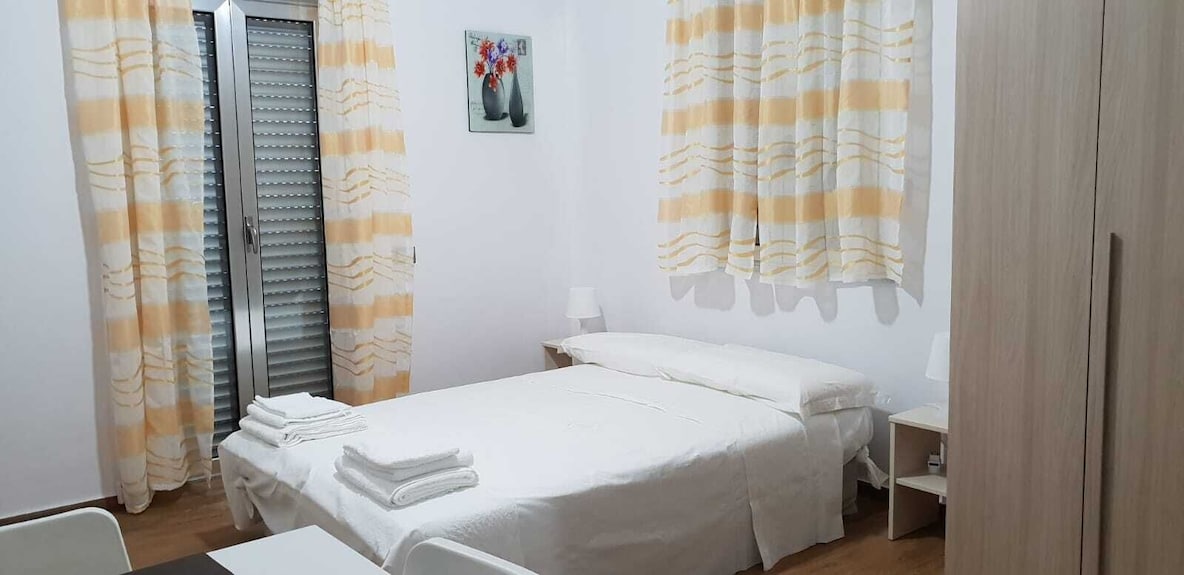 Nuova Casa Camera Vacanze Indipendente Centro - Calabria