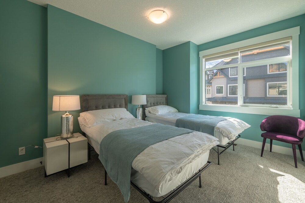 2850 Sqf All New Stunning Mountain View Townhouse #11:4br+4.5bth For 12 Near All - Canmore