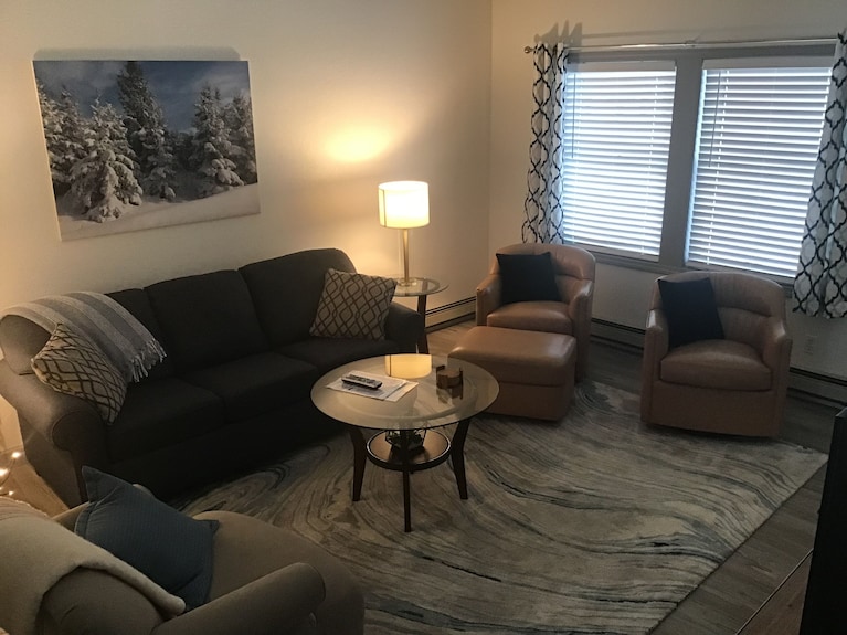 Reduced Rates The Last Days Of August. Book That Last Minute Getaway Now! - Boyne City, MI