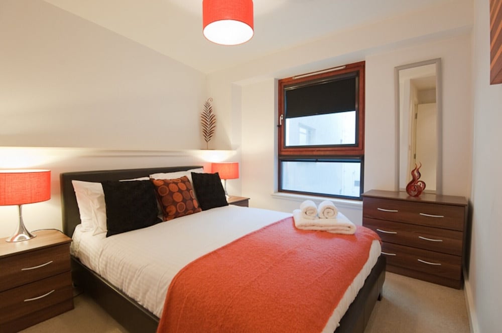 Vienna Apartments - Two Bedroom - Glasgow
