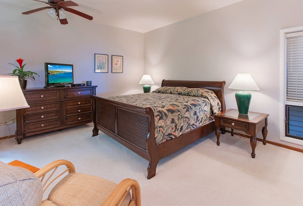Quiet Privacy With Sensational Ocean And Coastal Vistas! - Maui, HI