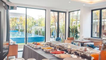 Buffet de pequeno-almoço