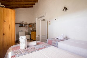 Casa | 1 quarto, berços (sobretaxa), Wi-Fi de cortesia, roupa de cama