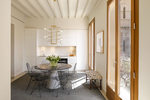 Vila D´Amunt Suite | Cozinha privada | Cafeteira/chaleira, chaleira elétrica