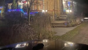 Fachada do alojamento (tarde/noite)