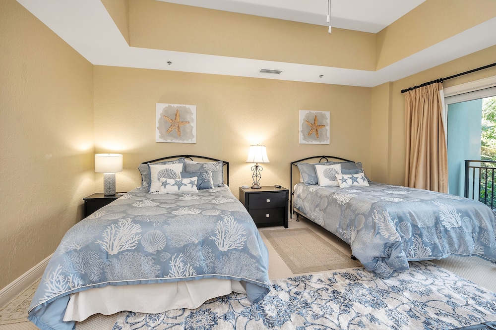 Salt Air Villas #214 | Close To Beach | Pool & Gate Community - Sea Island, GA