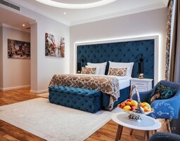Quarto casal superluxo, 1 cama King | Roupas de cama premium, camas com colchões pillow-top
