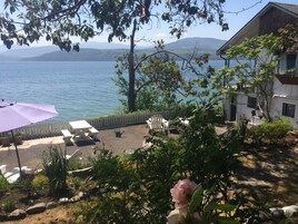 Casa de Campo, casa de banho privativa, vista para o oceano (Jenny's Cottage) | Vista da varanda