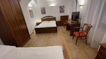 Quartos insonorizados, Wi-fi grátis, roupa de cama fornecida