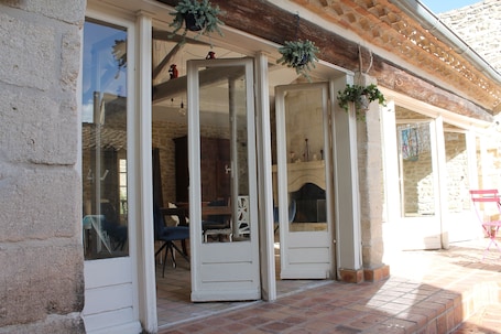 Terrenos do alojamento. La Demeure