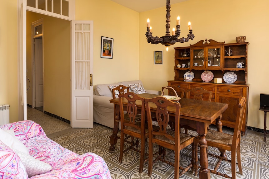 Huis In Een Rij Aan Het Strand. Barcelona. Gratis Wifi - Canet de Mar