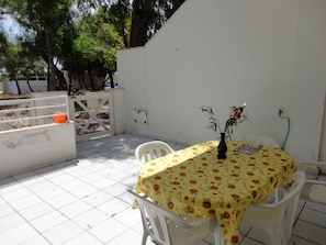 Apartamento, 2 quartos | Terraço/pátio