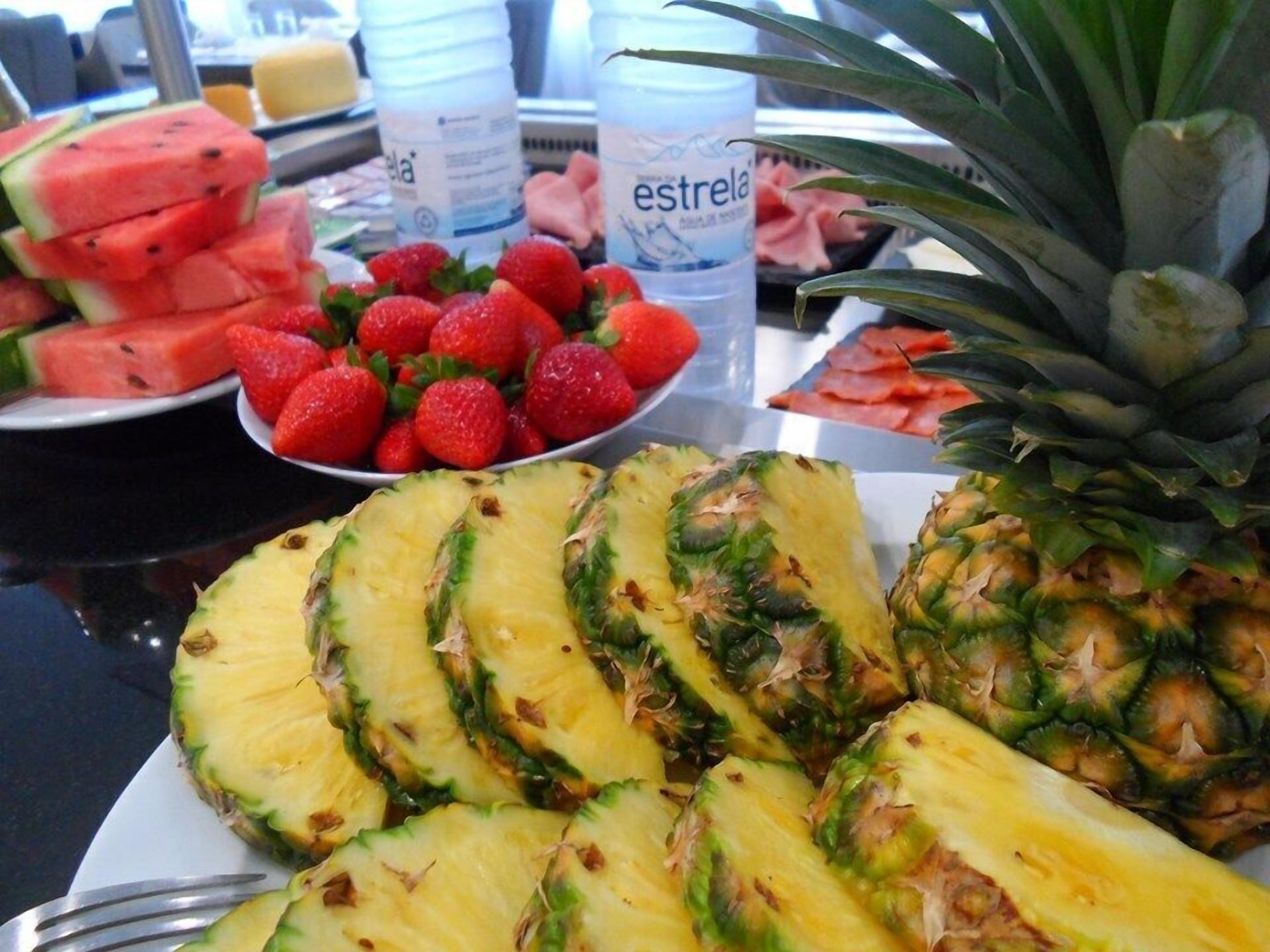 Buffet de pequeno-almoço