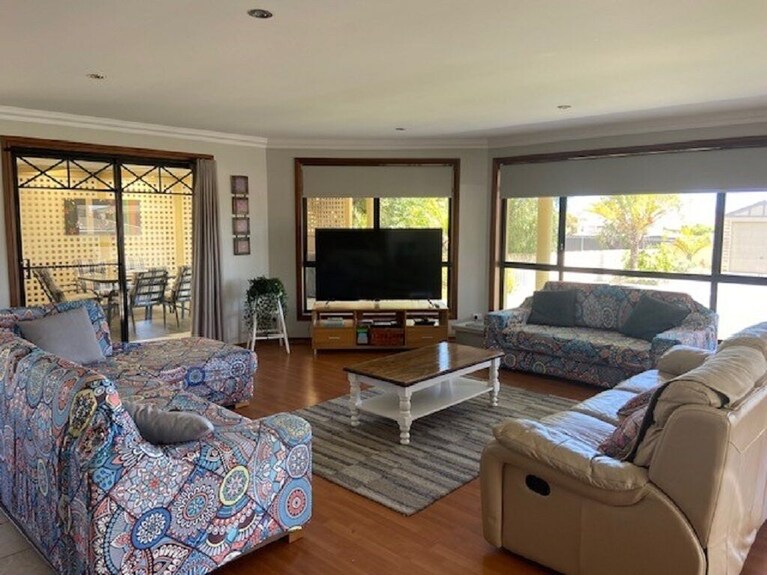 Barbican Close Located In The Wallaroo Marina - Wallaroo